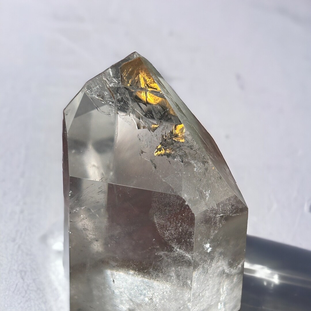 Rare Quartz Crystal With a Being/entity/angel Captured in Photos and ...