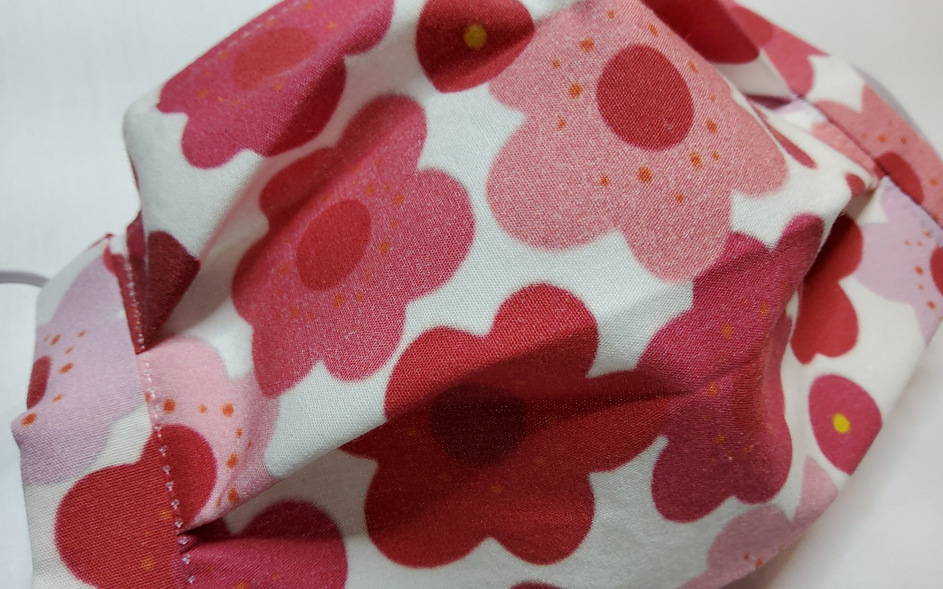 Cherry Blossom Mask Pleated | Sakura Flower Face Mask | Nose Wire ...