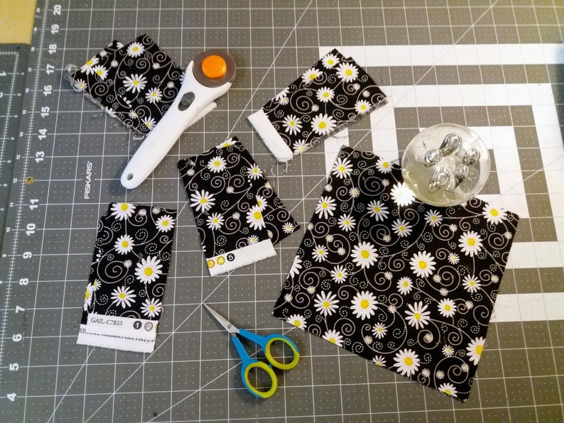 Daisy Face Mask Flower Face Mask | Washable Filter Pocket Nose Wire | 2 ...