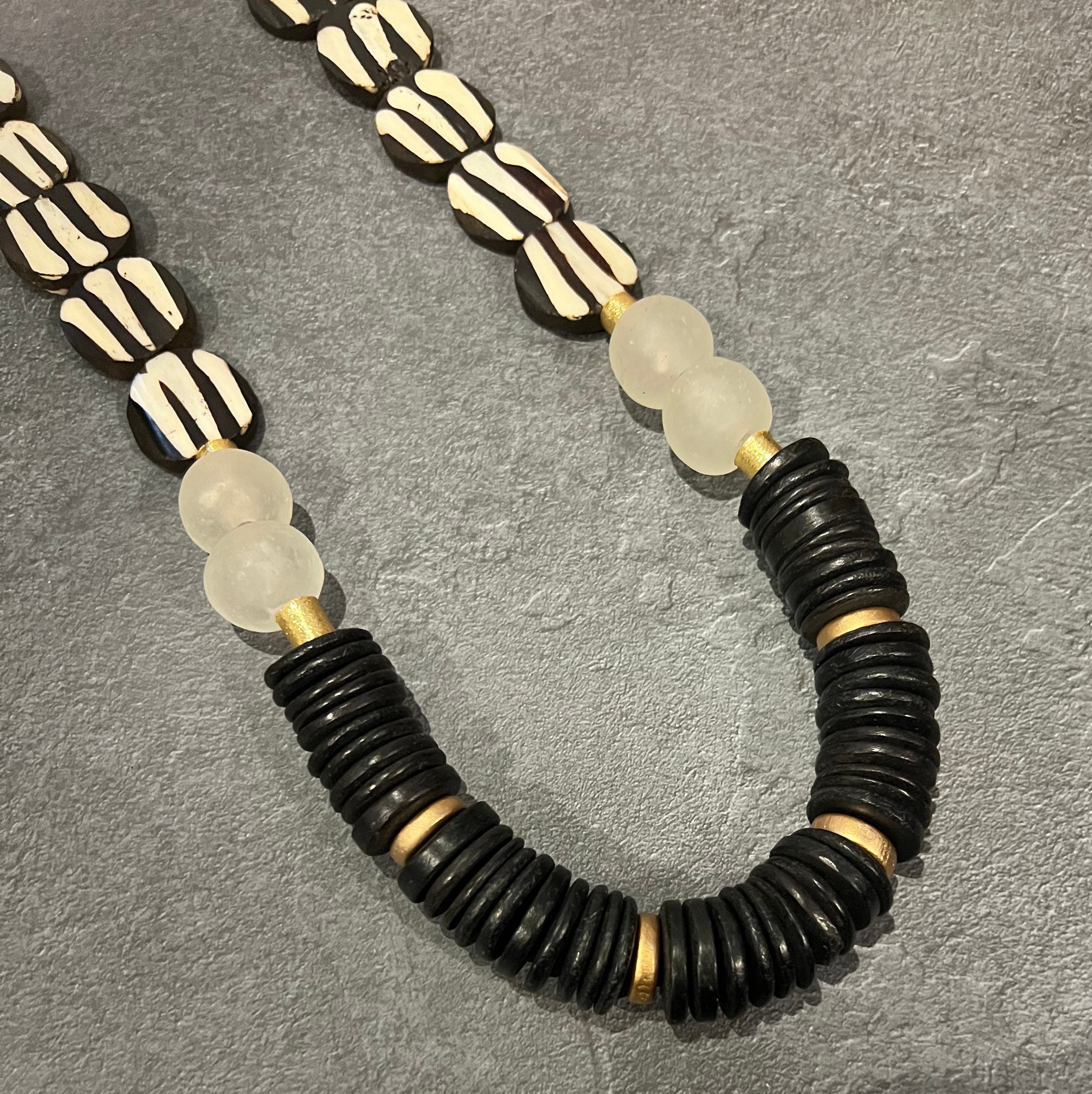 White Striped African Bone Bead Flat Bead / Black Coconut Chip - Etsy