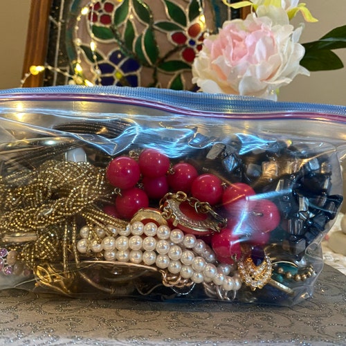 MYSTERY JEWELRY Grab Bag 5 LBS Treasure Box Jewelry Lot - Etsy