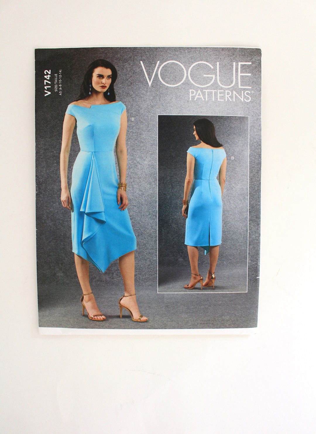 Vogue Sewing Pattern V1742, Fitted Dress, Lined off Shoulder ...