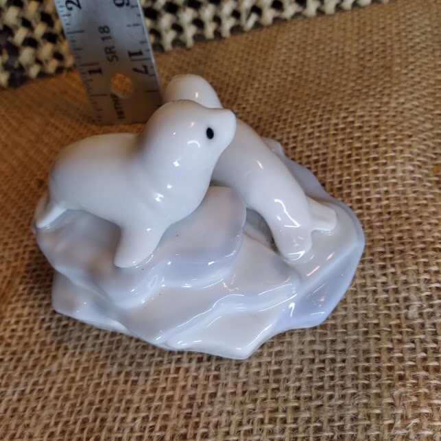 Otagiri Porcelain Seals Ice Japan Vintage 1970s - Etsy