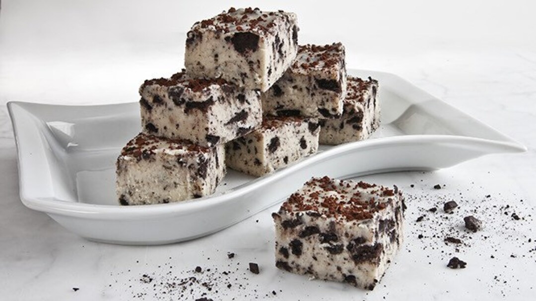 1.5 Pound Cookies and Cream Fudge - Etsy