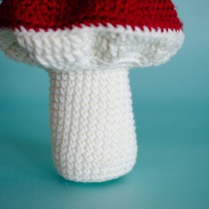 Smurfs Mushroom Crochet English Pattern, Smurfs House Pattern ...