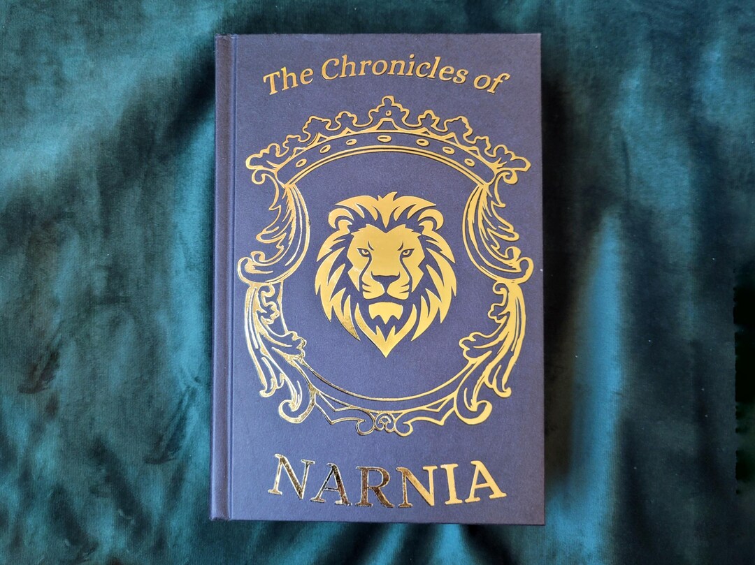 Aslan Gold Foil Vinyl Decal | Chronicles of Narnia Book Decoration ...
