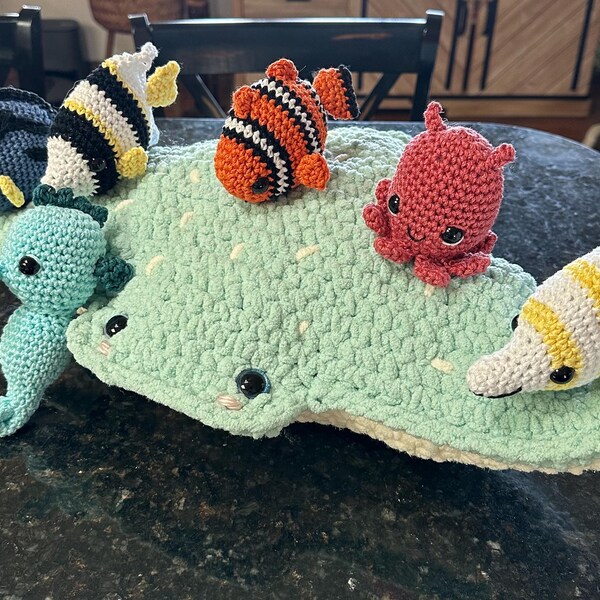 Ray and Sea Friends - Etsy