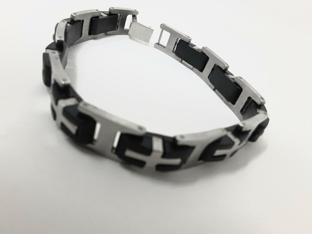 Cross Silicone Wristband, Cross Bracelet for Men, Stainless Steel ...