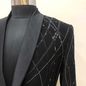 Hand Embroidered Fancy Tuxedo Suit for Men | Wedding Wear Tuxedo Suit ...