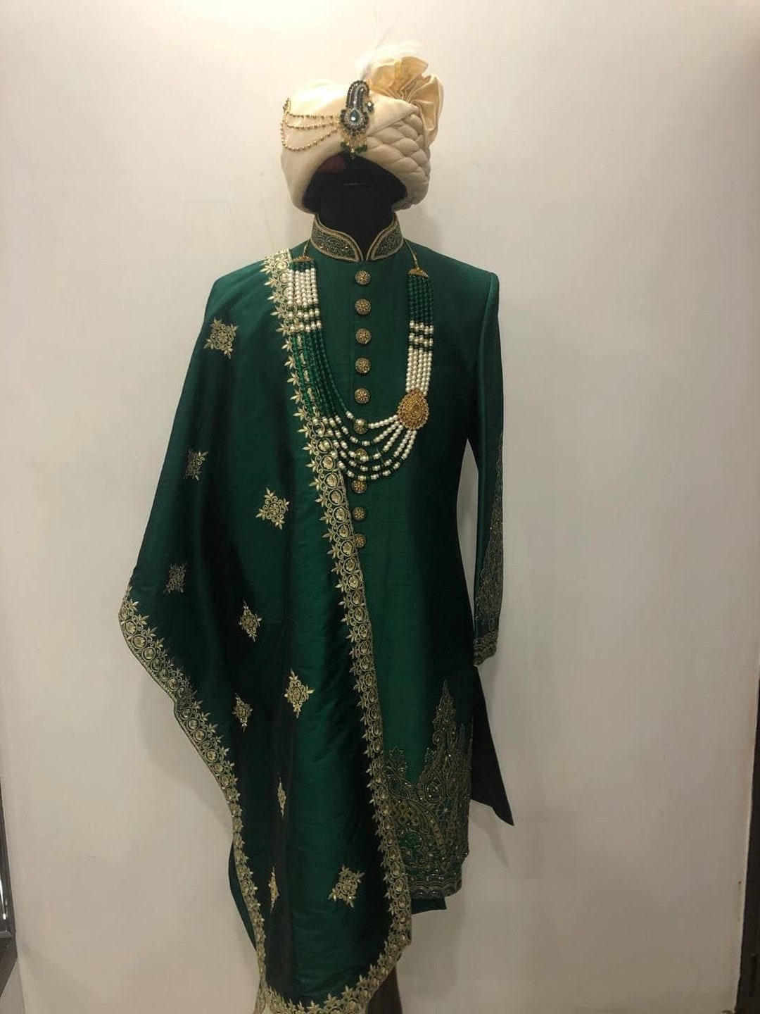 Hand Embroidered Groomswear Sherwani Set| Sherwani Set for Men|mens ...