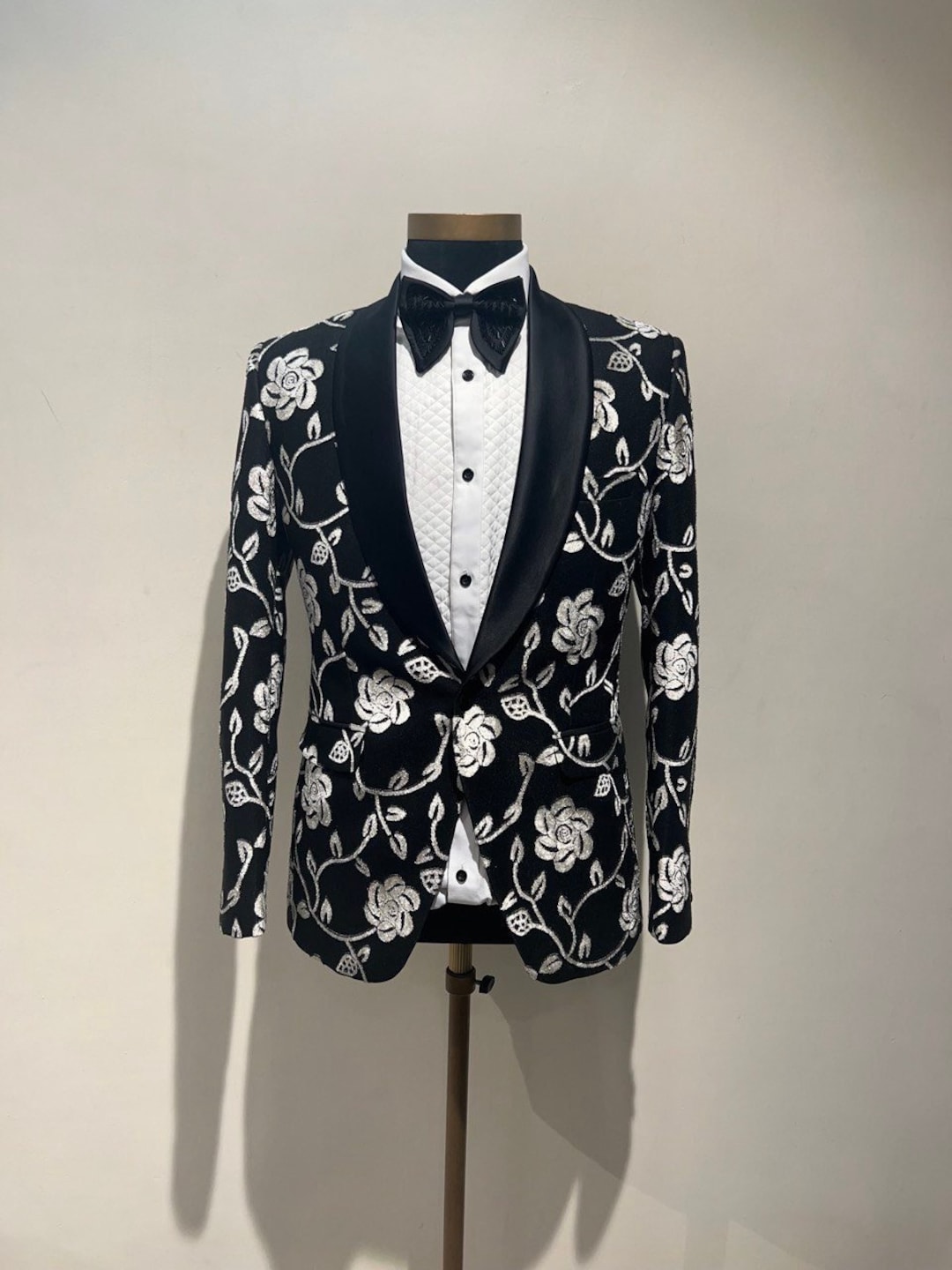 CUSTOM MADE Fancy Tuxedo Suit for Men | Wedding Wear Tuxedo Suit for ...