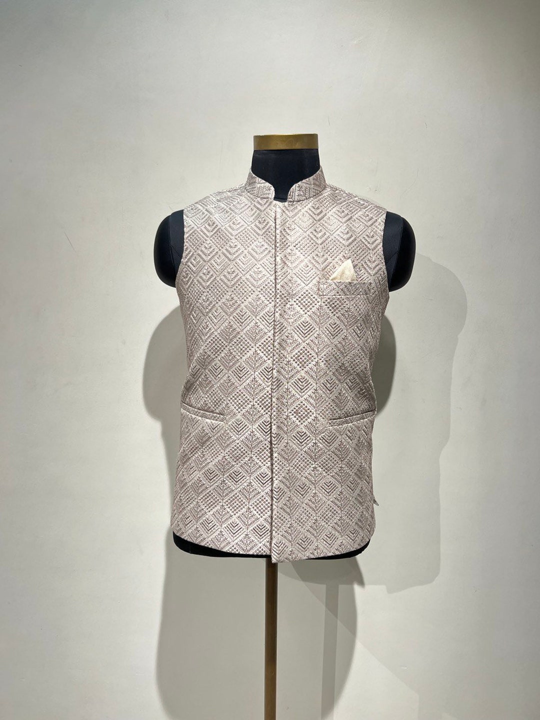 Hand Embroidered Nehru Jacket| Mens Nehru Jacket to Be Worn With Kurta ...