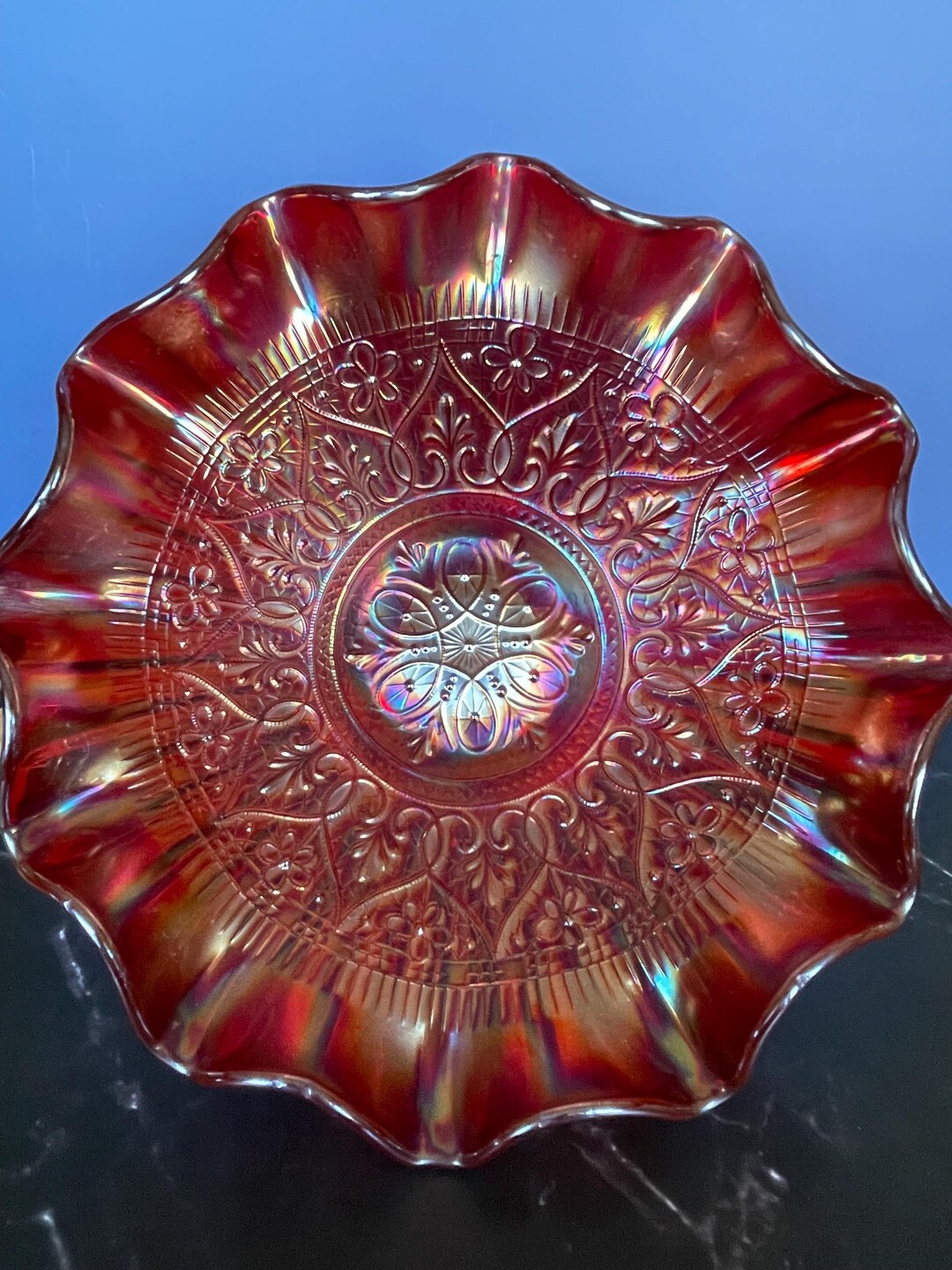 Gorgeous Fenton Cupped Hearts and Flowers Red Carnival Glass Bowl MINT ...