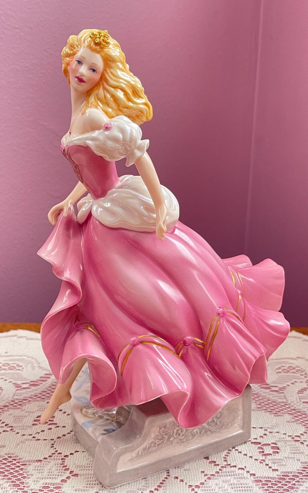 Cinderella Fine Porcelain Figurine - Hand-painted From the Franklin ...