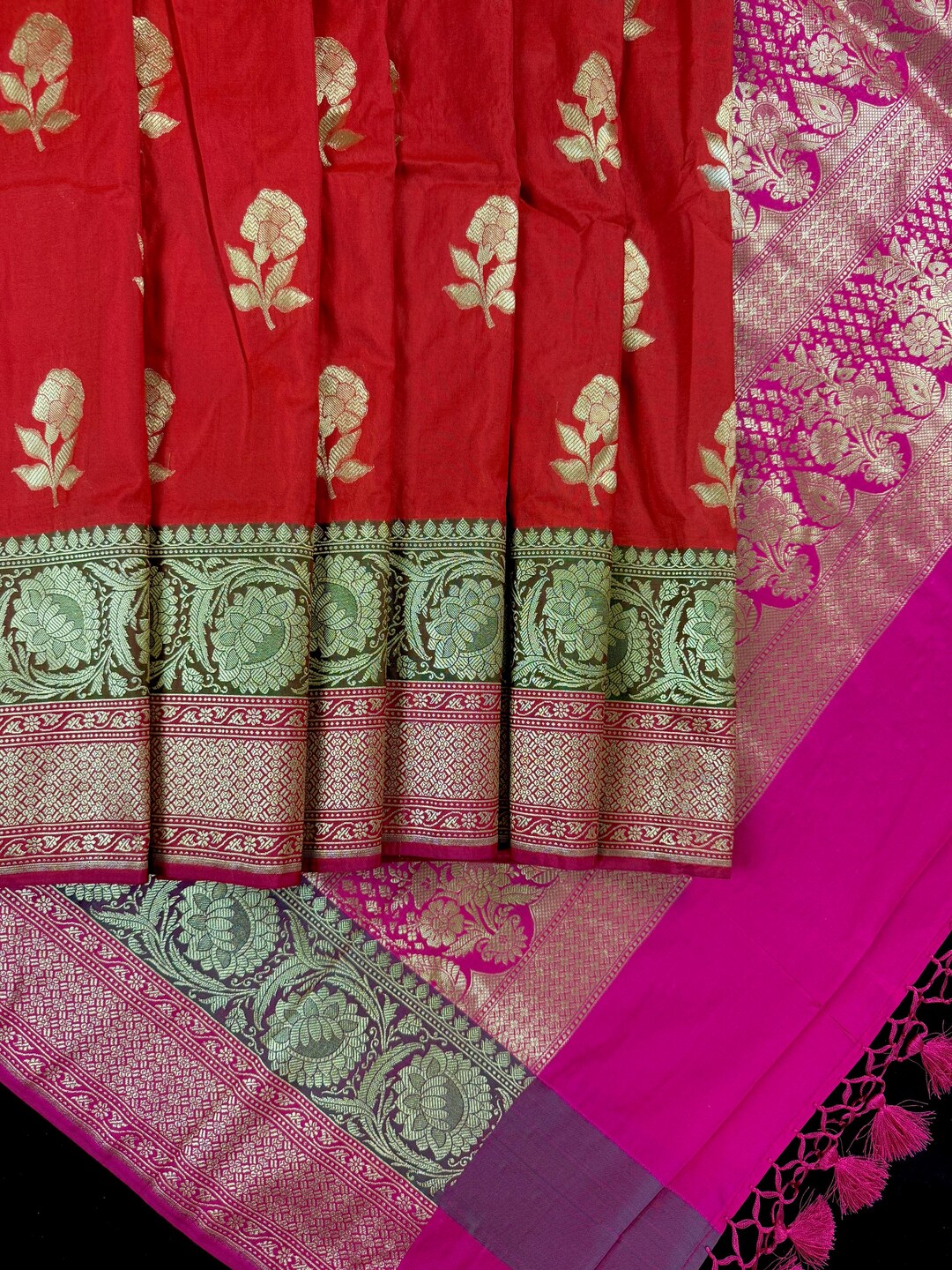 Deep Orange Color Saree With Pink Combination Traditional Handloom ...