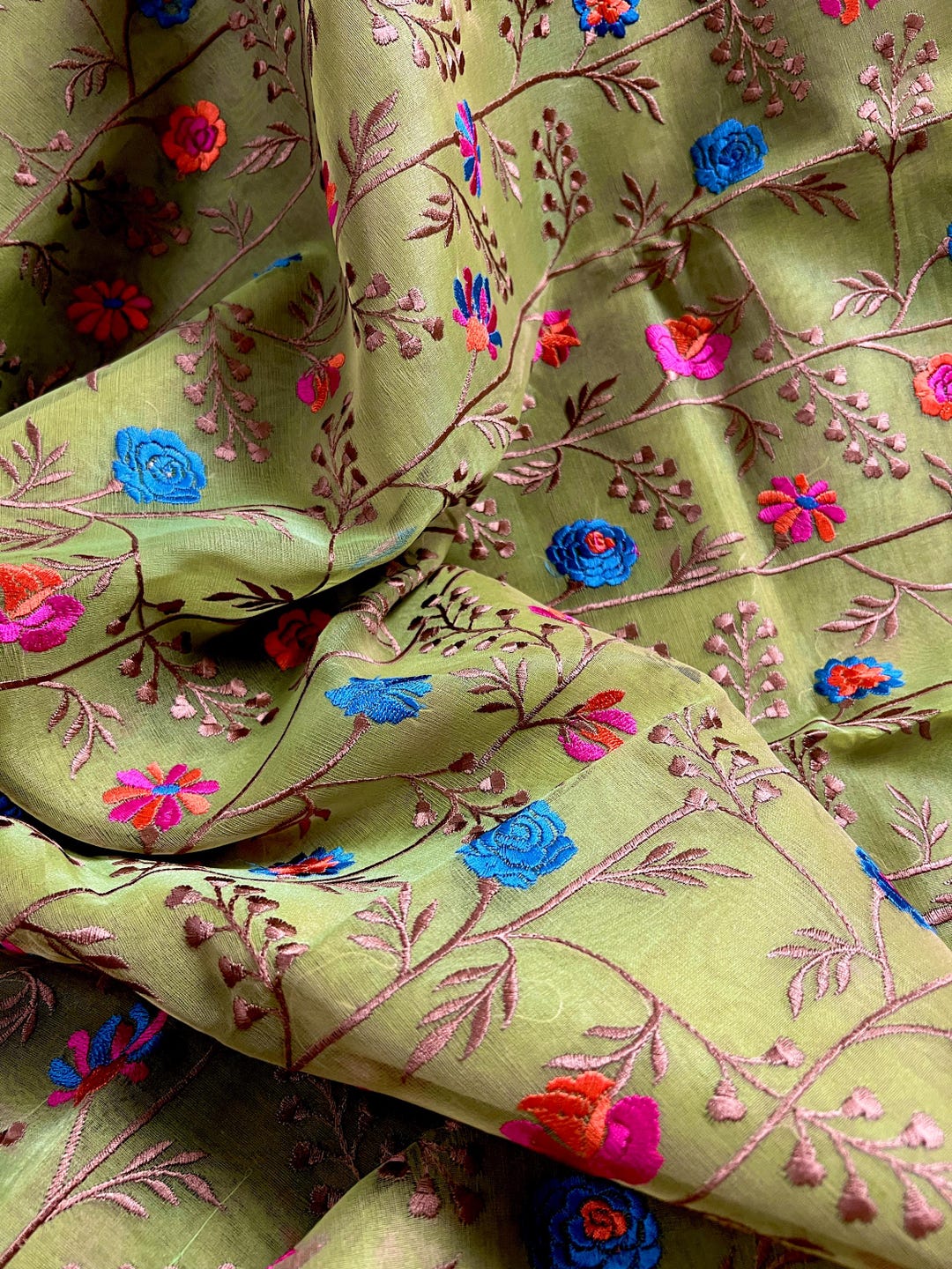 Handmade Embroidery Mehndi Green Color Banarasi Kora Organza Saree With ...