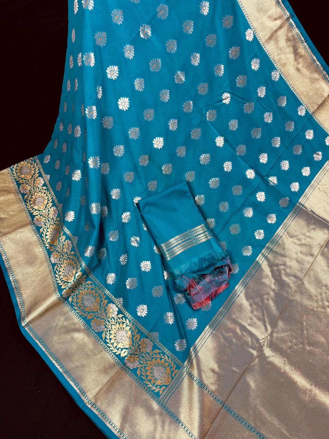 Statement Handmade Bright Firozi Color Banarasi Soft Silk Saree - Tour ...