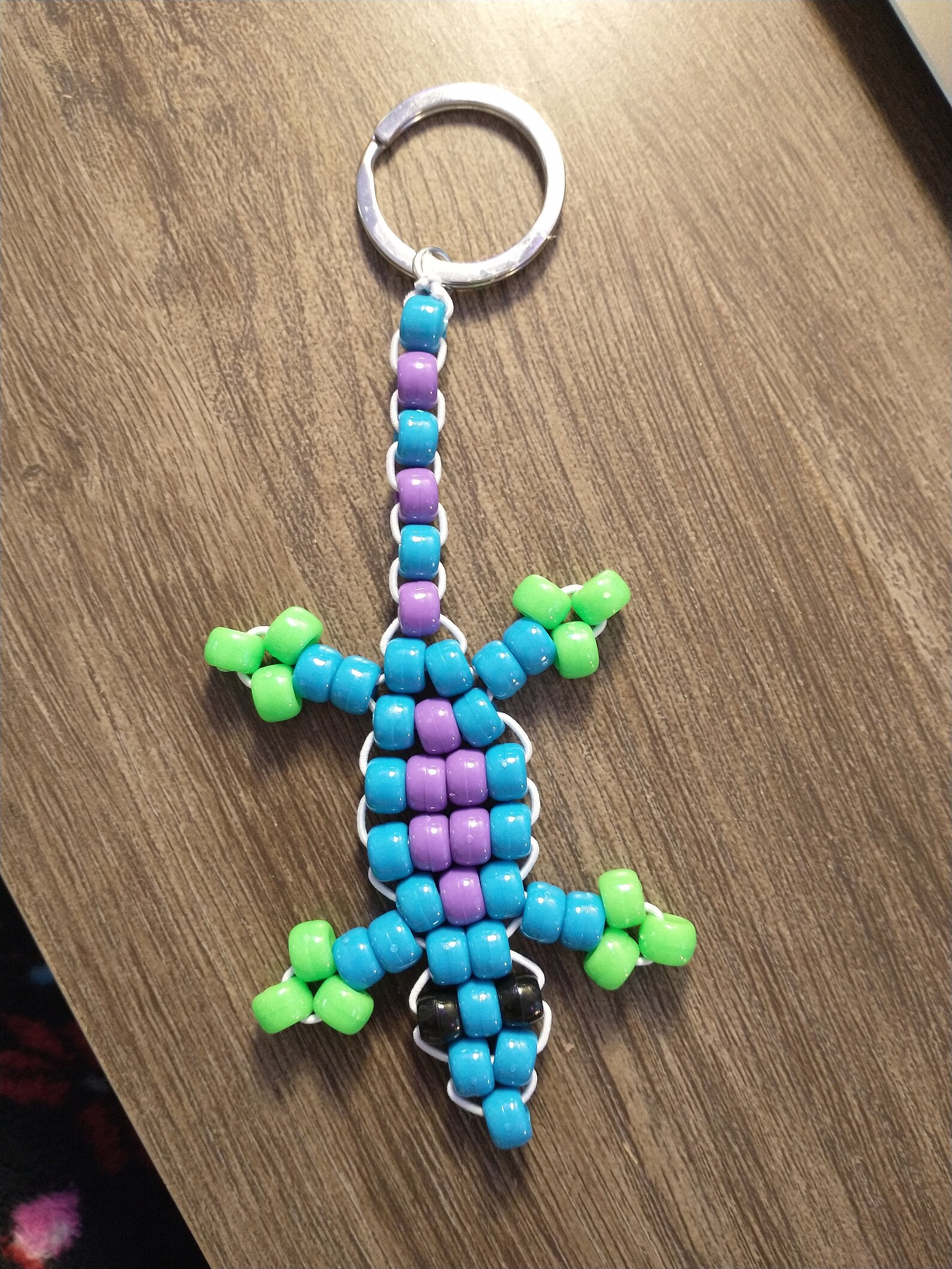 Cool Color Kandi Lizard Keychain | Etsy