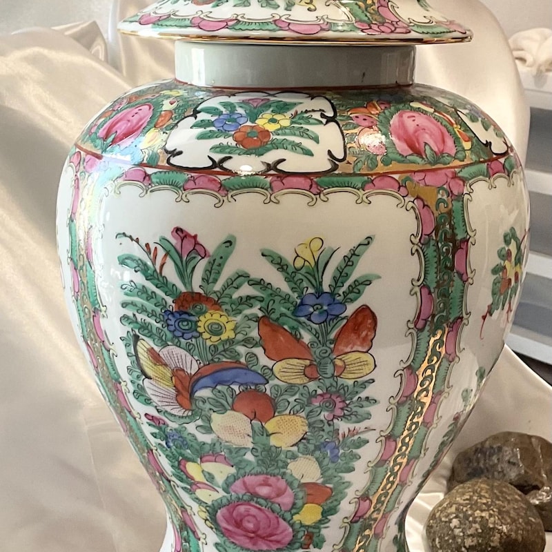 Vintage Famille Rose Jar - Etsy