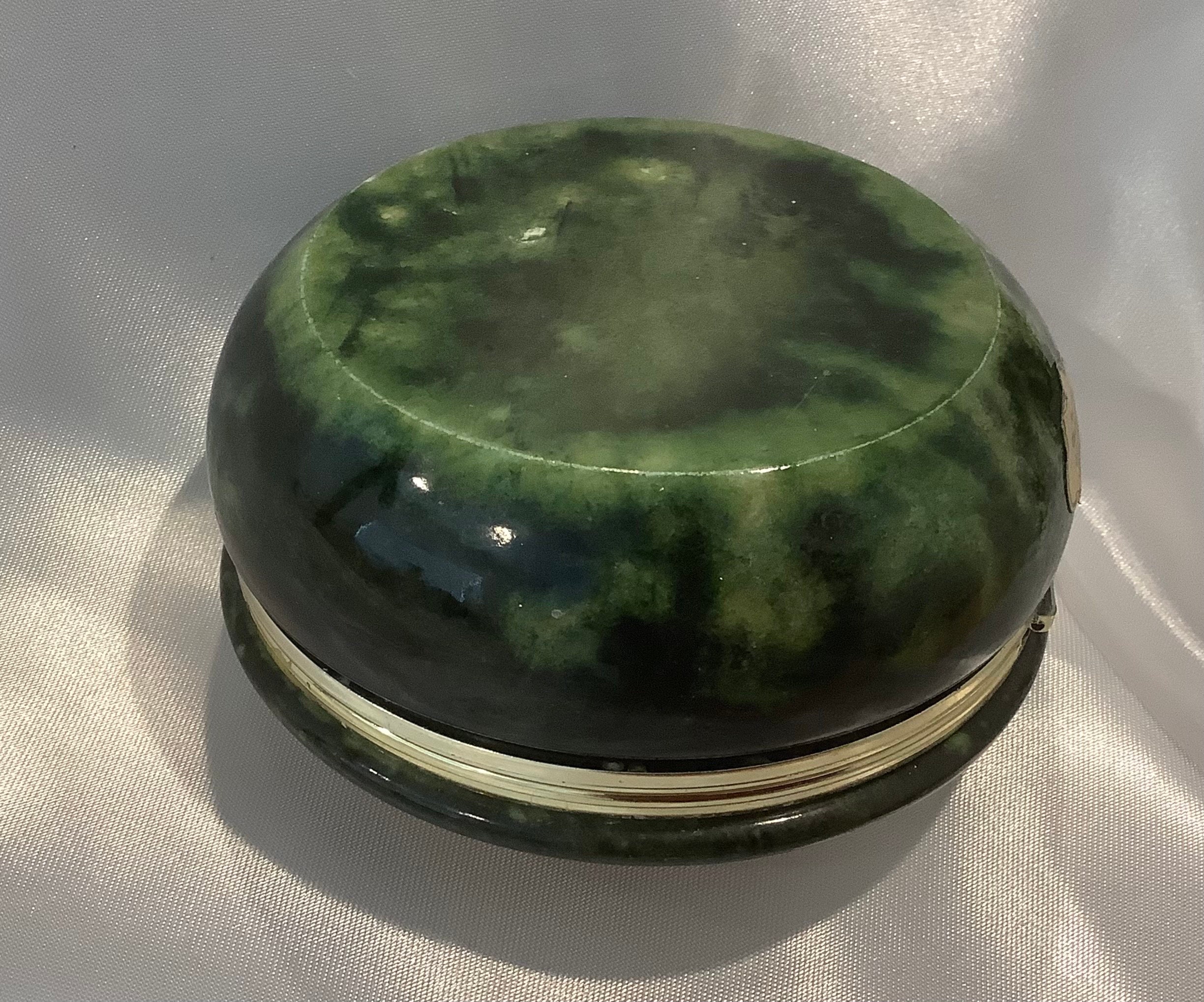 Alabaster Large Round Emerald Green Trinket Box With Hinged Brass Lid ...