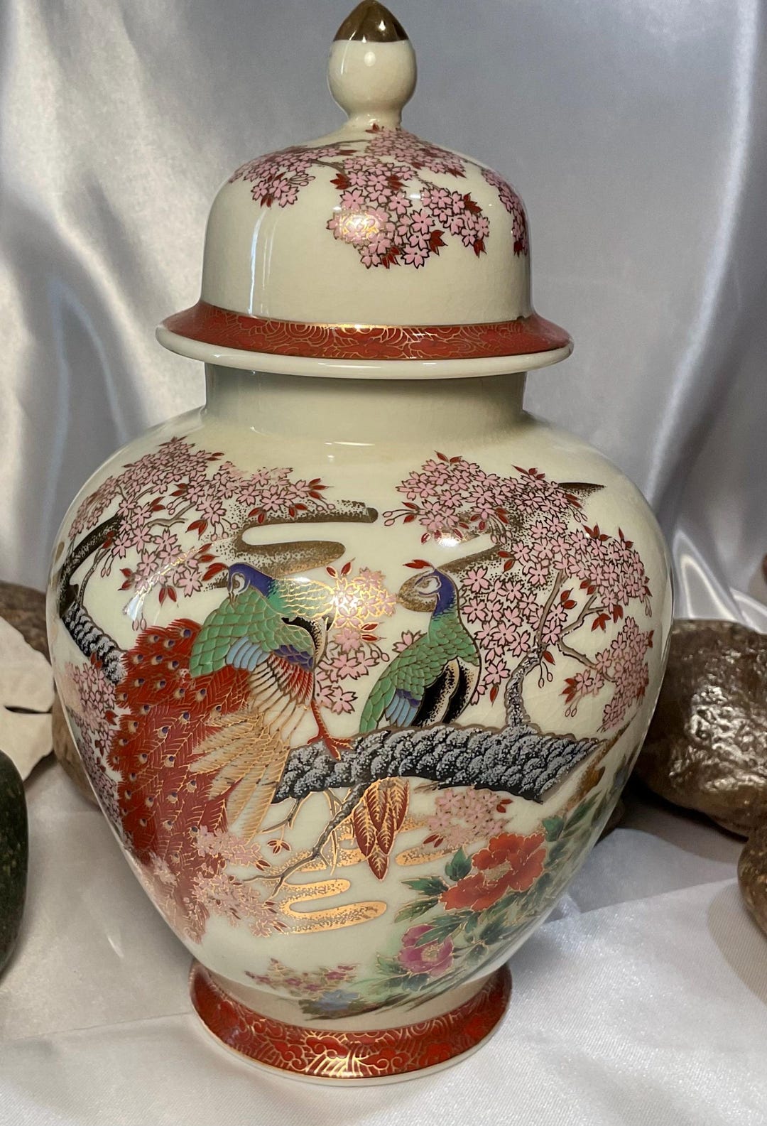 Gorgeous Vintage Japanese Peacock Porcelain Ginger Jar W/lid - Etsy