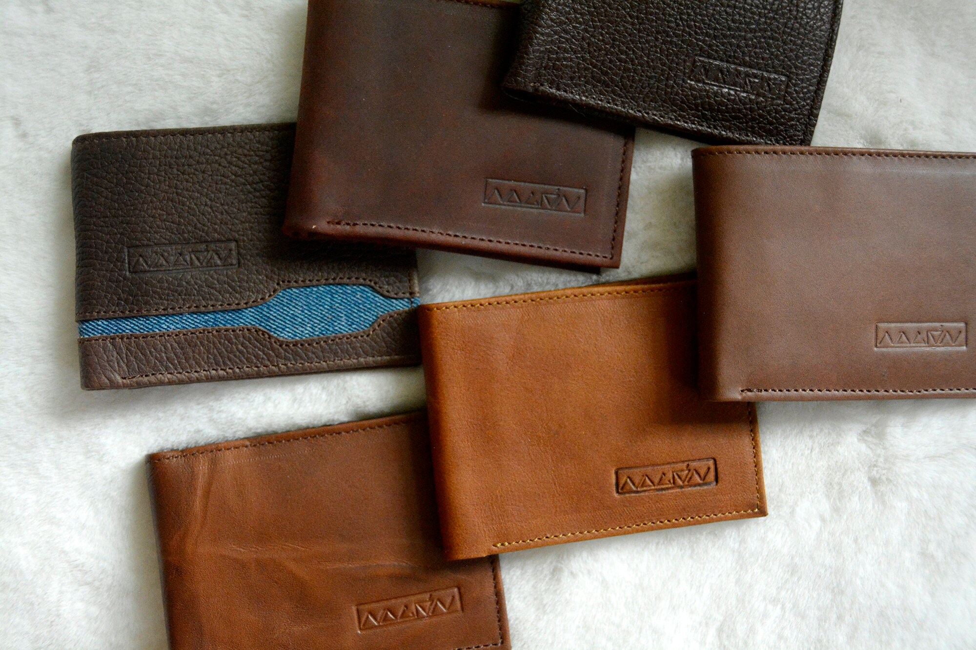 James Golden Brown Leather Wallet - Etsy UK