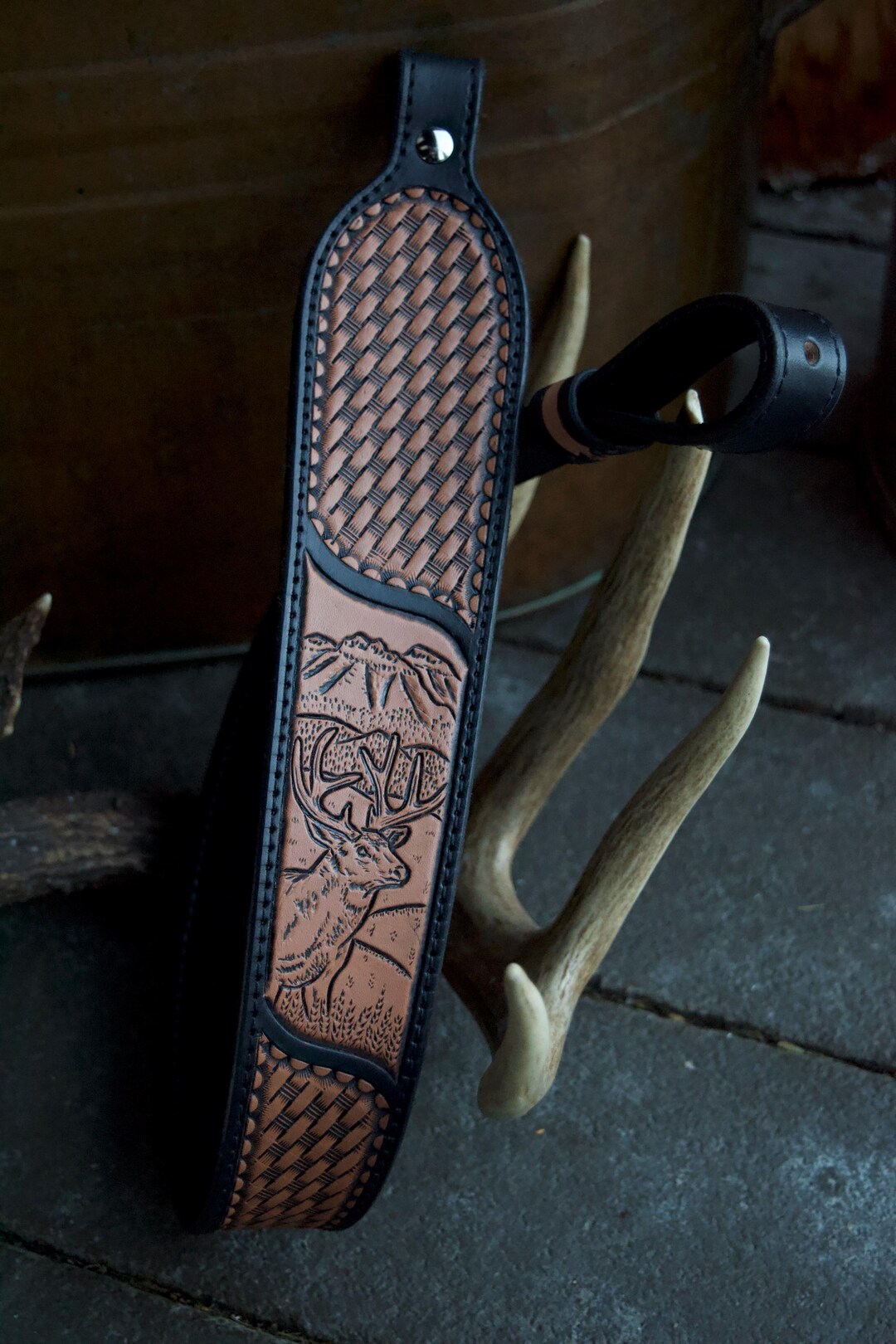 Leather Hunting Strap, Mule Deer W/ Basket Weave, Hand Tooled - Etsy