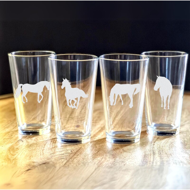Horse Themed Gifts - 60+ Gift Ideas for 2025