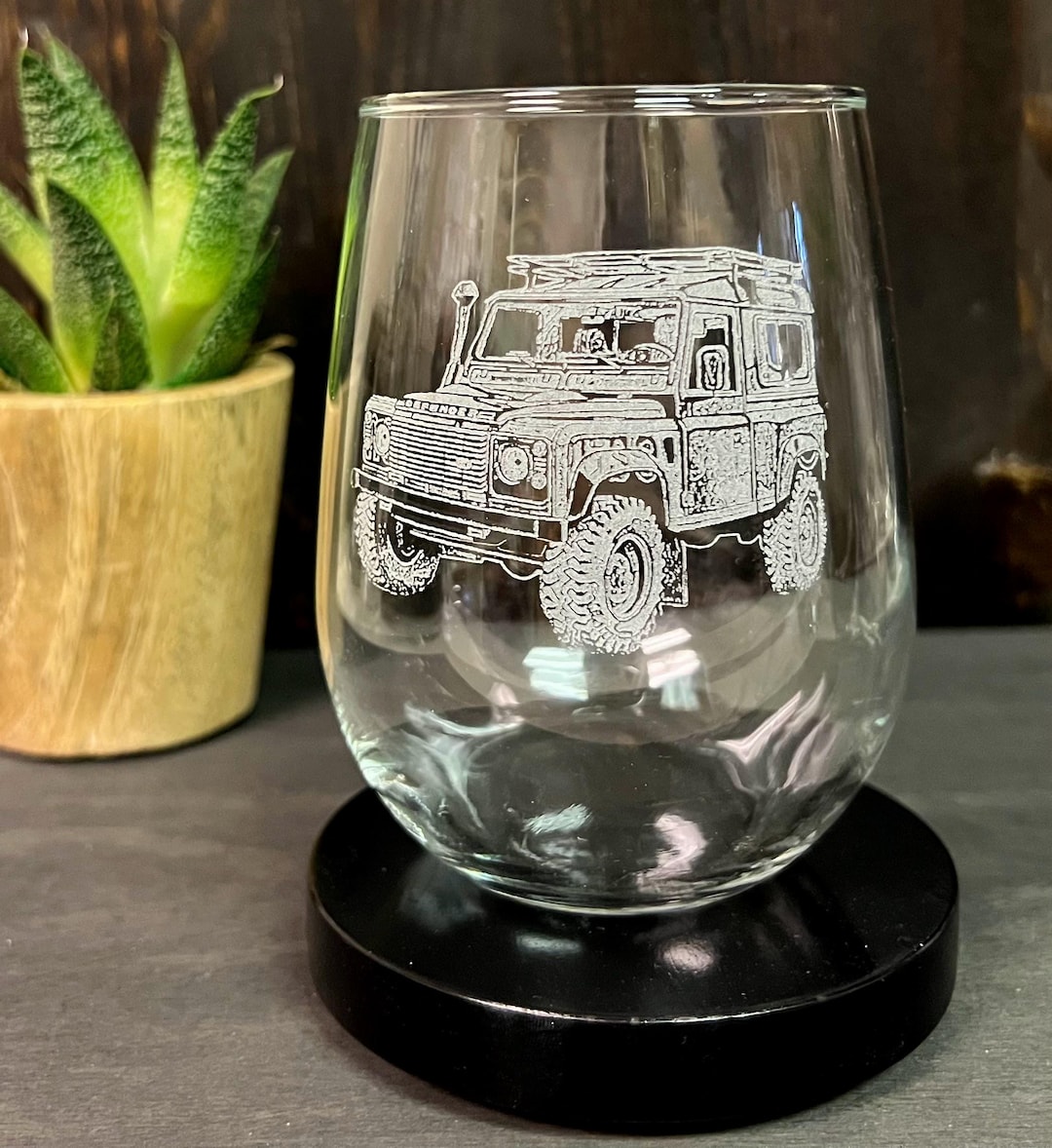 Land Rover Themed Glasses -hand Drawn Laser Engraved - Land Rover Wine ...