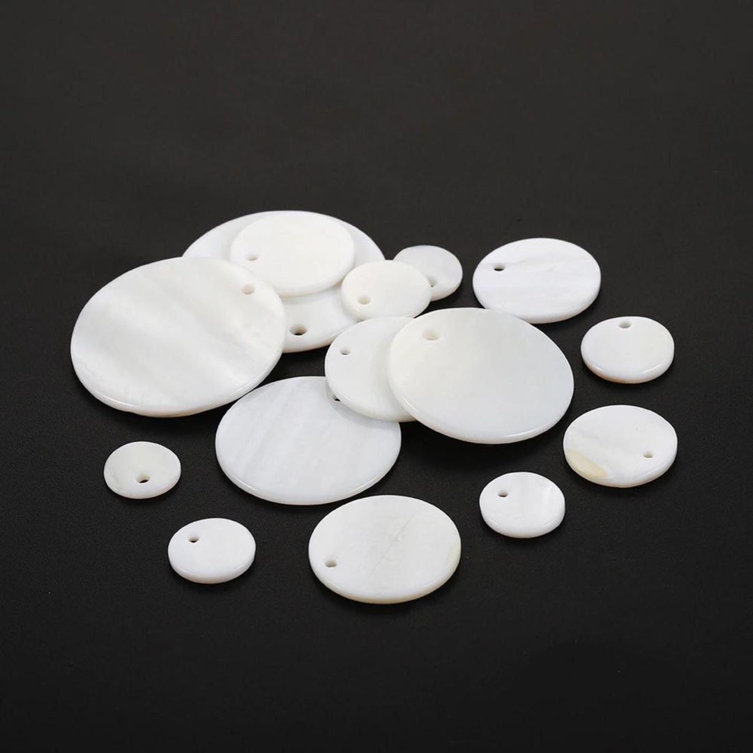 10 Natural Shell Round Disc Pendant, White Mother of Pearl Shell Charms ...