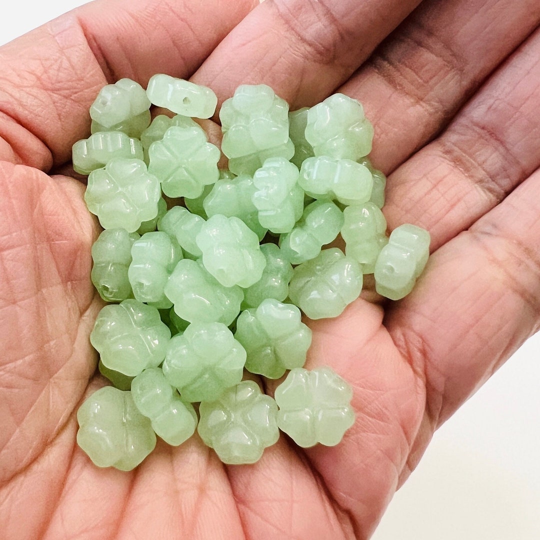 Glass Clover Beads-green Shamrock Beads 10 Mm - Etsy