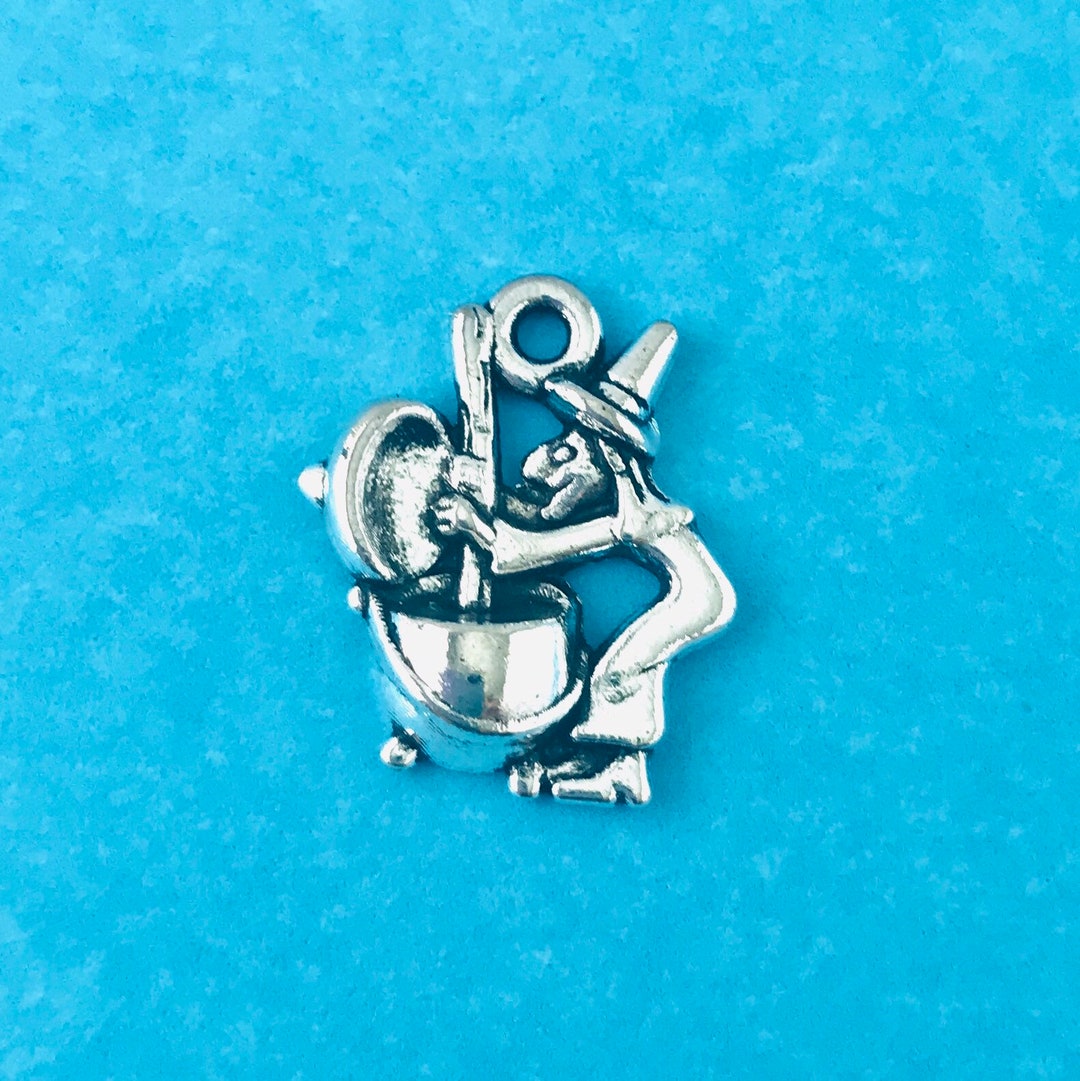 1 or 5 Witch Charm,halloween Charms,antique Silver Tone - Etsy