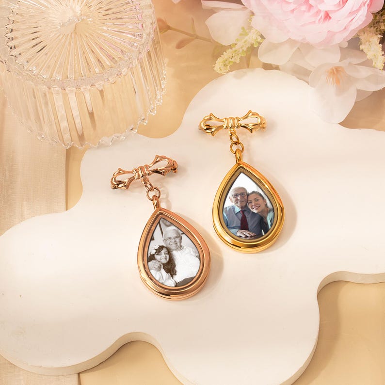 Bridal Bouquet Memorial Photo Charm - Custom Photo Lapel Pin - Bridal ...