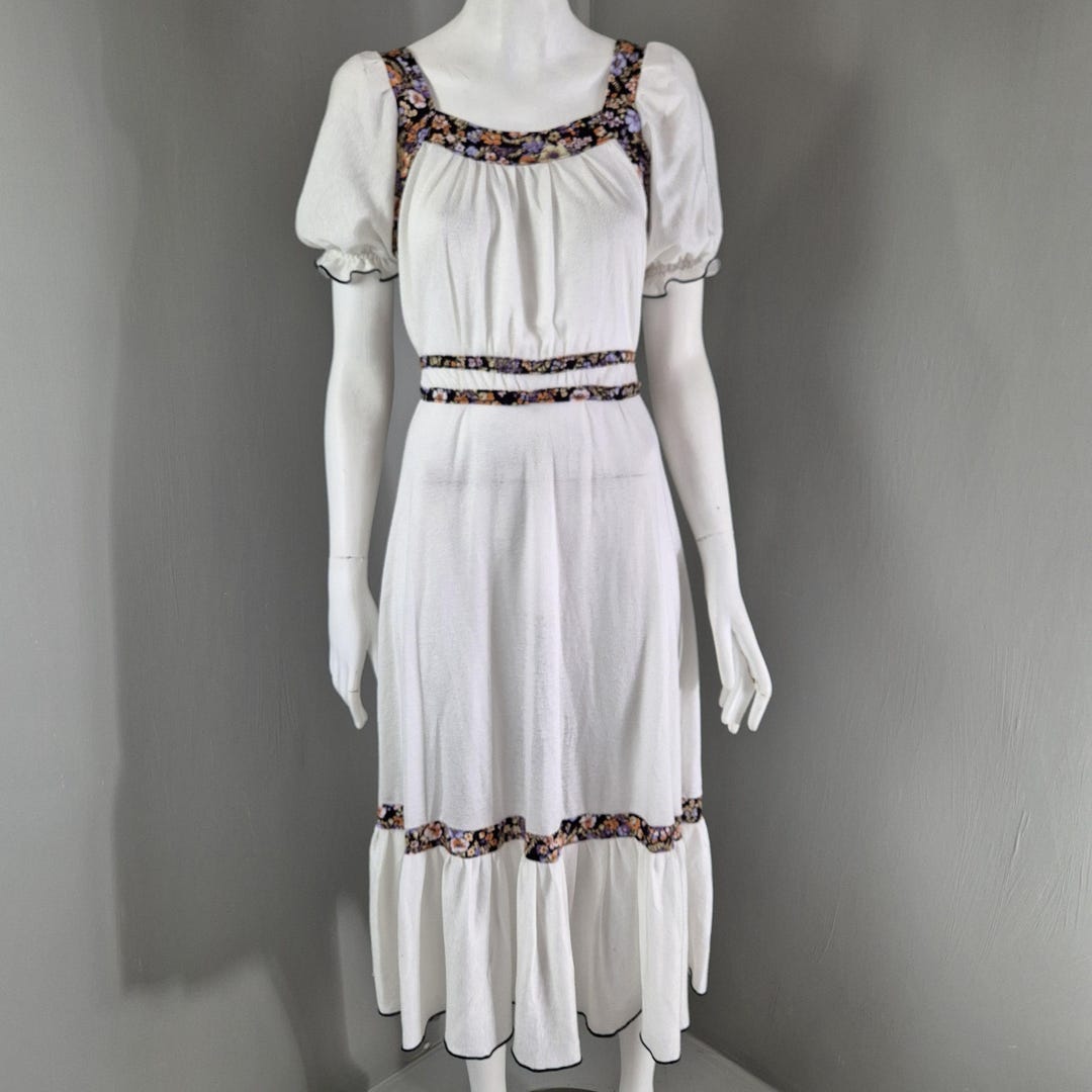 Vintage White Peasant Dress Cotton Jersey 1970's Dress Bohofloral Trim ...