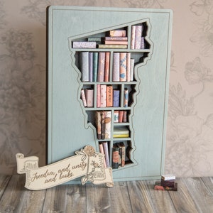 State Shaped Mini Bookshelf Svg, Bookcase Svg Gift for Woman Who Has ...
