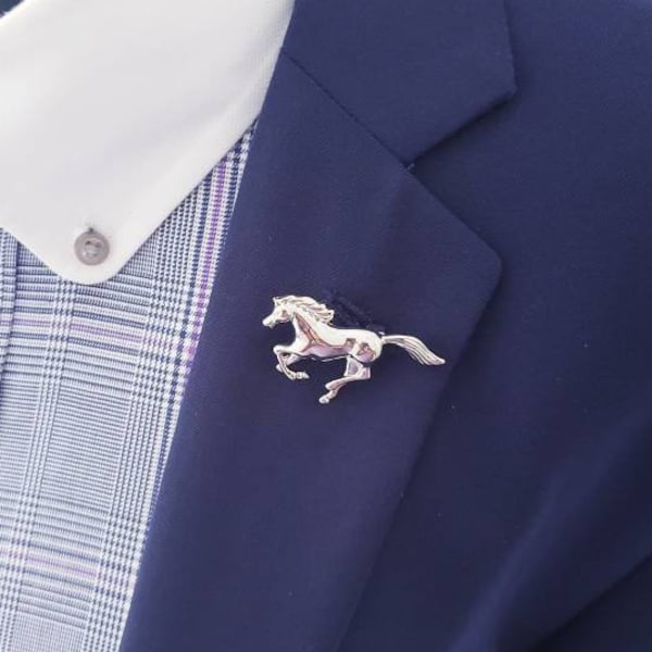 Horse Lapel Pin - Etsy