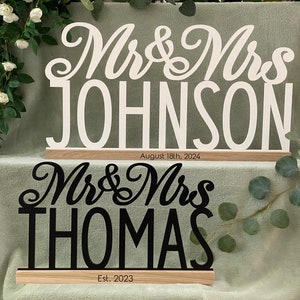 Mr and Mrs Table Sign, Freestanding Mr and Mrs Sign, Freestanding Last ...