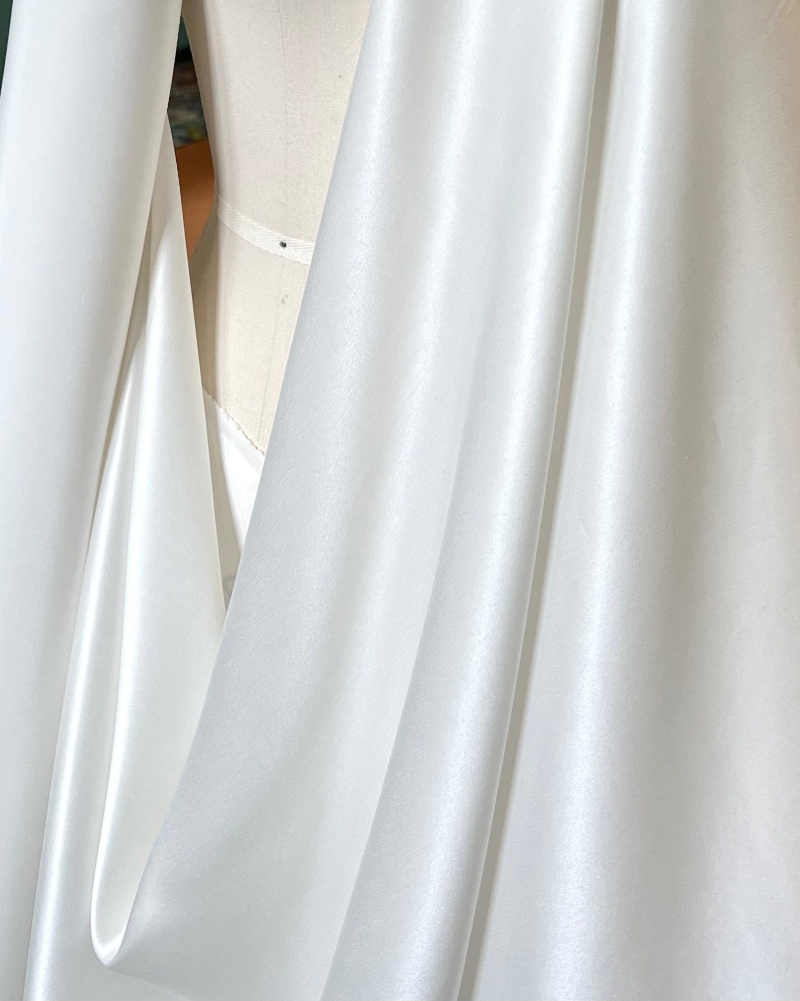 Natural White Pure Silk Sueded (sand Washed) Charmeuse Fabric 44" Wide ...