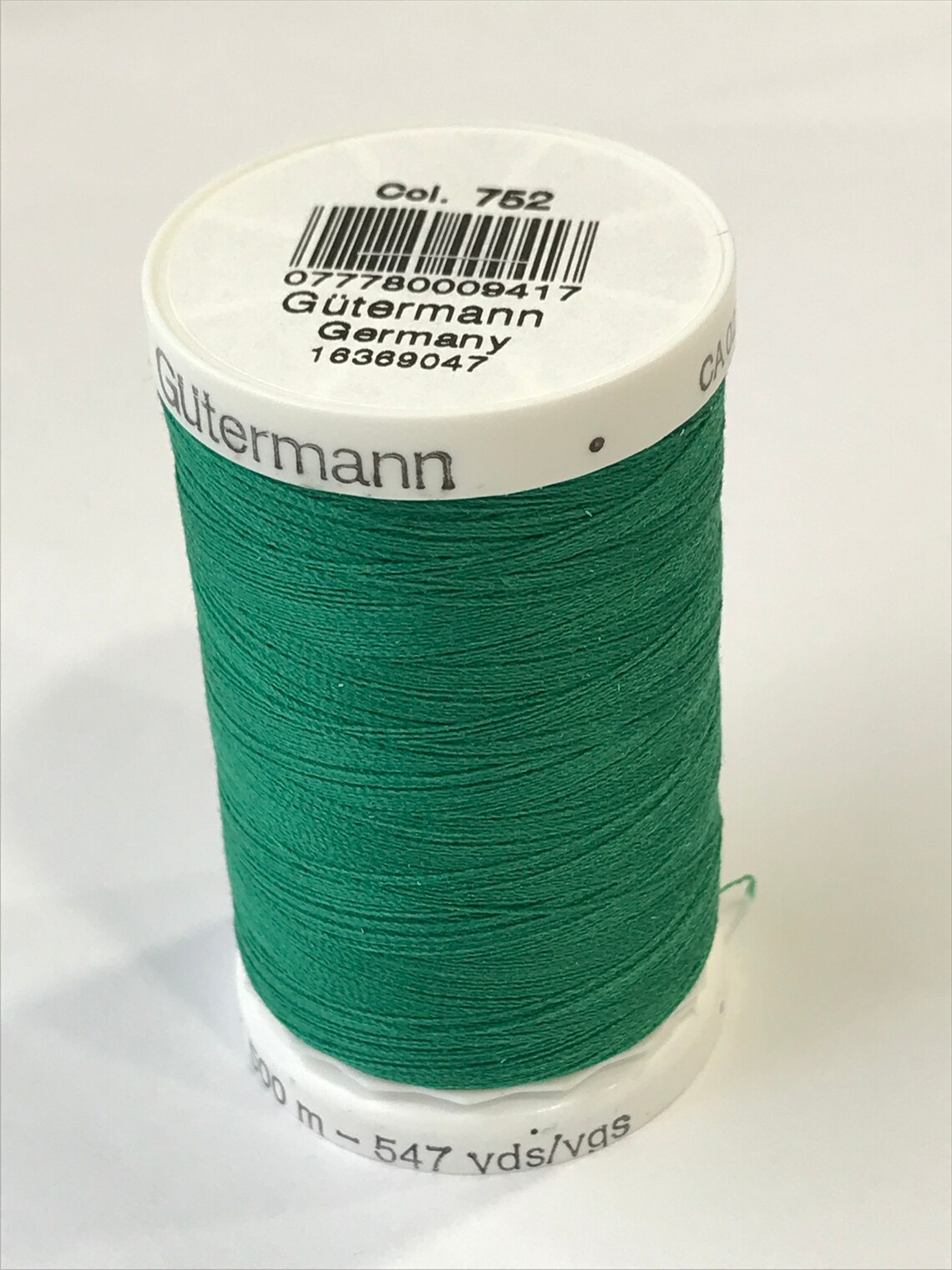 Gutermann Sew-all Thread 500m/547y GRASS GREEN 752 1 SPOOL | Etsy
