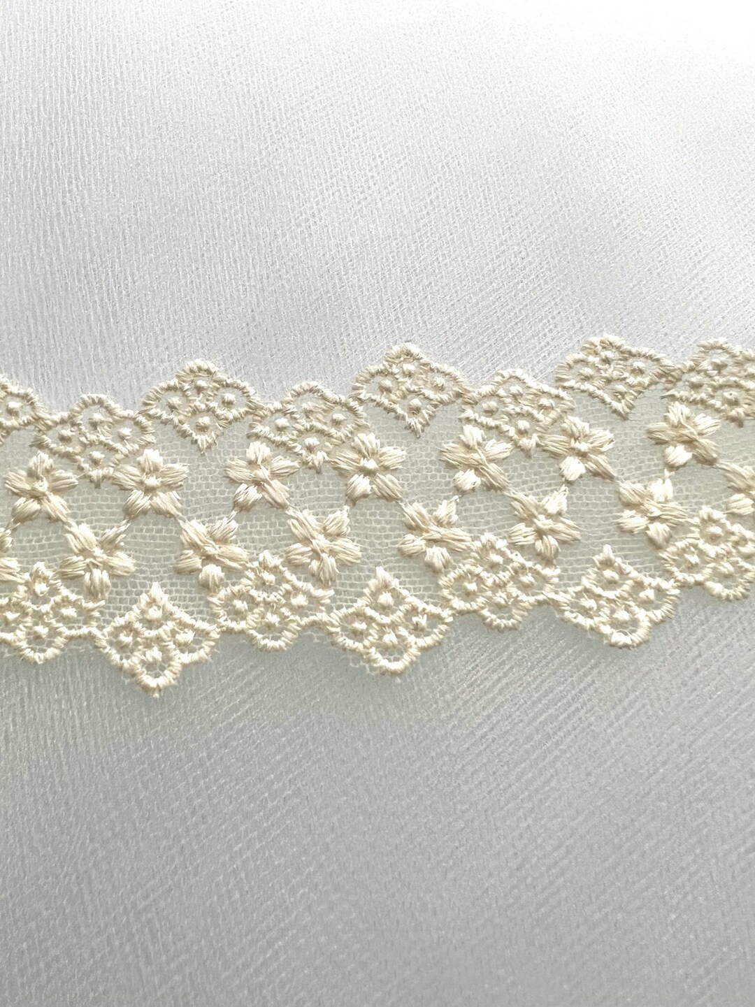 Ivory Embroidered Lace Trim 3524 - Etsy