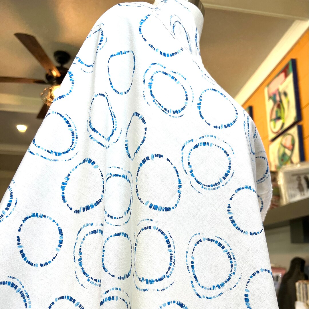 Blue Circles on White (not Bright White)- "round Markings Hikari ...