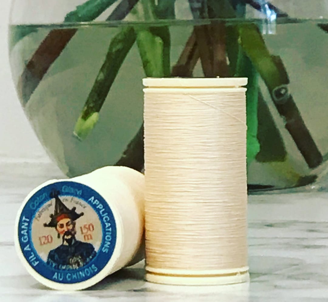 Sajou- No. 308 Cream GLOVING THREAD- Fil a Gant Au Chinois- Spool (150m ...