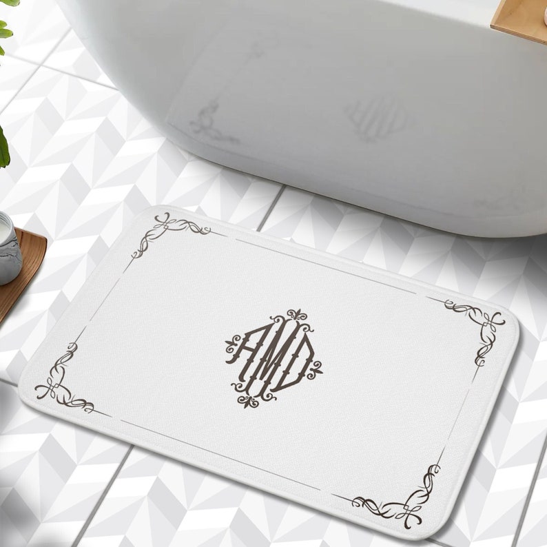 Personalized Bath Mat, Custom Monogrammed Bath Mat With Your Name ...