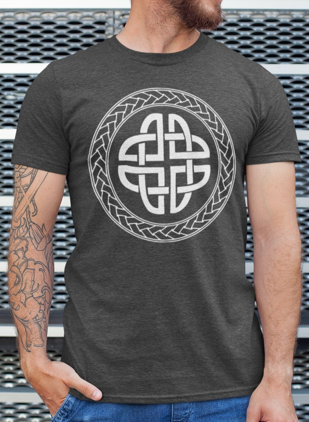 Celtic Shield Knot T Shirt, Circle Knotwork Ancient Gaelic Tee ...