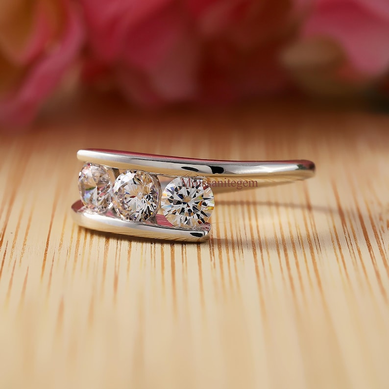 Tension Setting Wedding Ring, Three Stone Engagement Ring, Round Shape ...