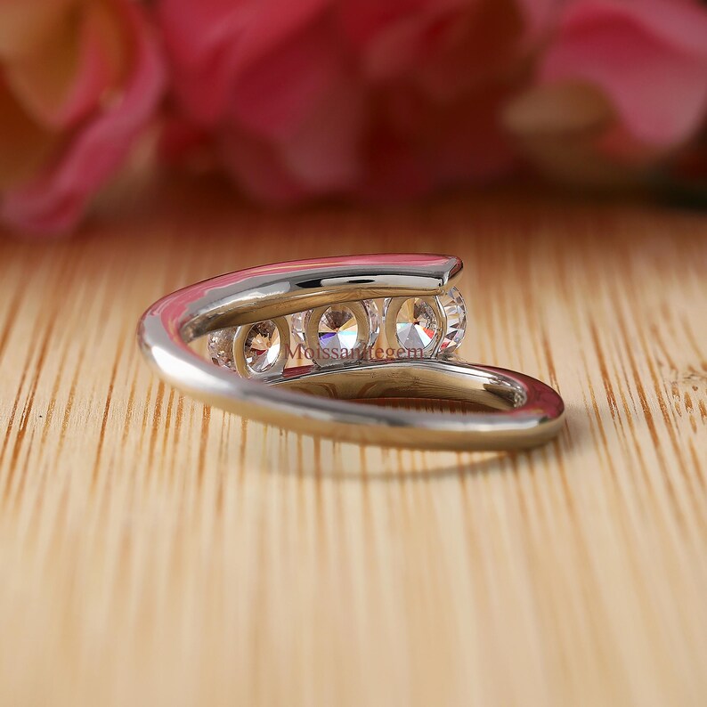 Tension Setting Wedding Ring, Three Stone Engagement Ring, Round Shape ...