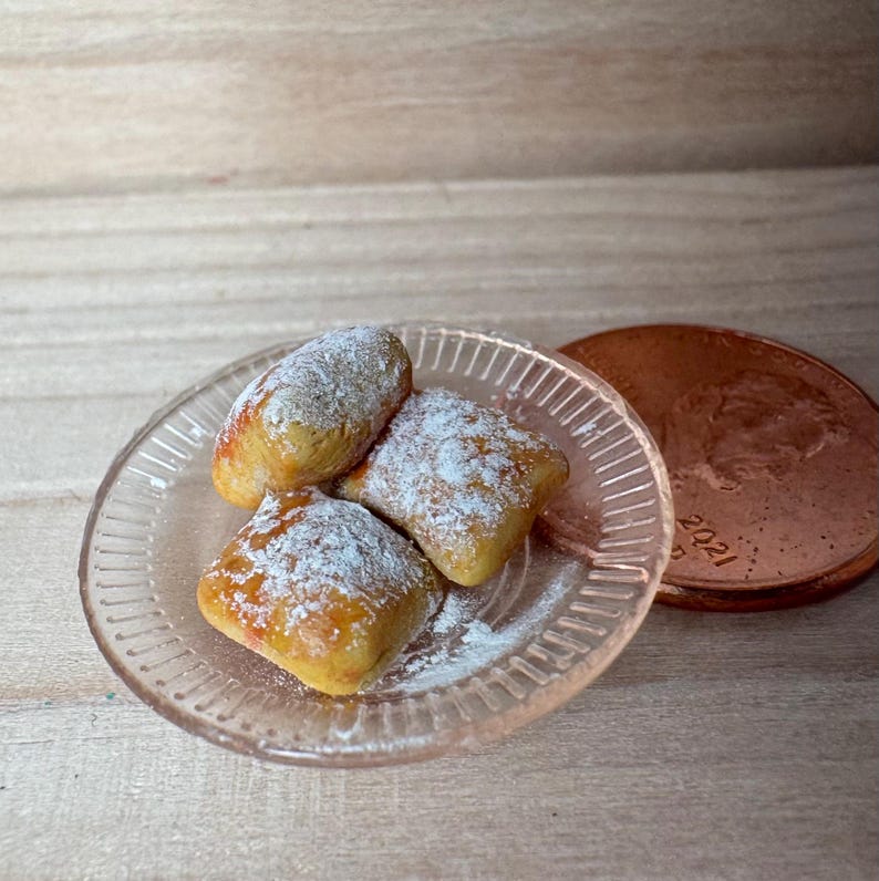 1:12 Scale Miniature Beignet Plate - Etsy