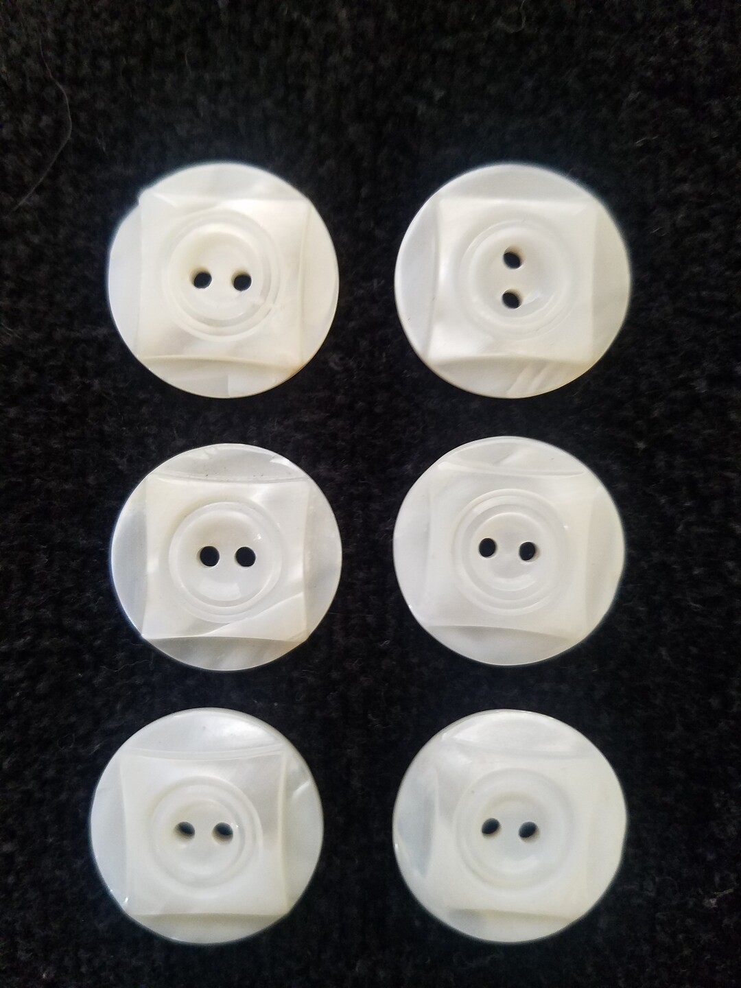 6 - 3/4 Inch Mother-of-pearl Carved Buttons, Mother of Pearl Buttons ...