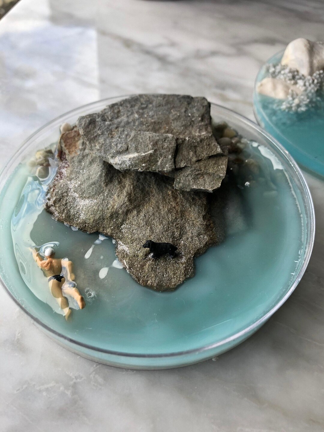 9 Cm Resin Disc - Water Scene - Handcrafted Miniature Scene With a ...