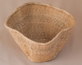 Hand Woven African Basket - Etsy